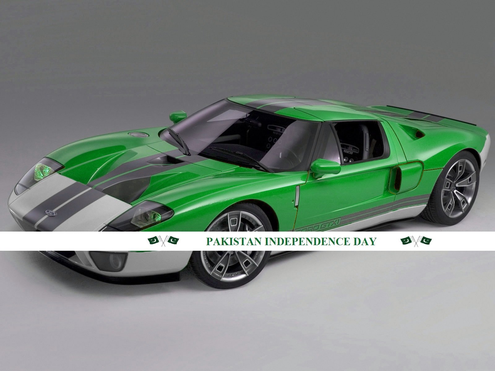 Pakistan Independence Day - Cars Wallpapers